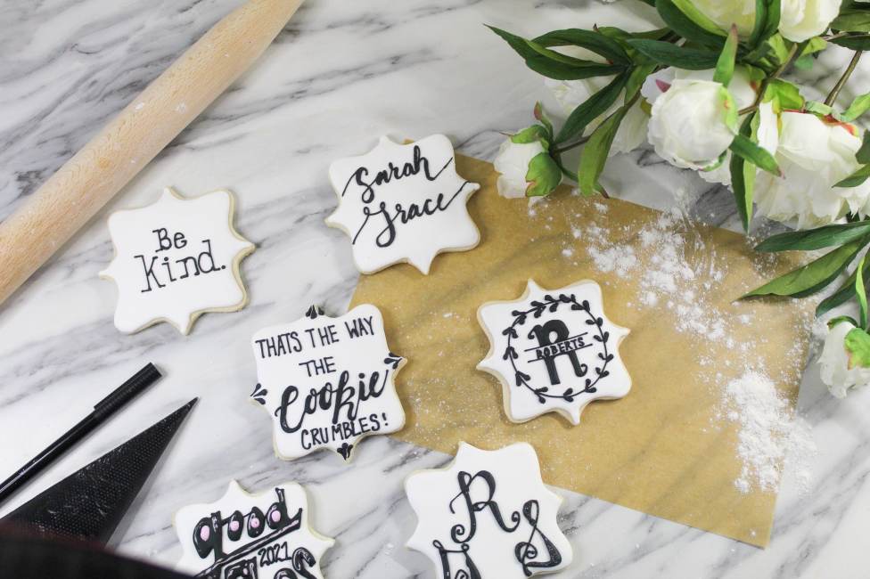 Cookie Calligraphy- Script Writing on Cookies, No Projector Required! - Visit Florence